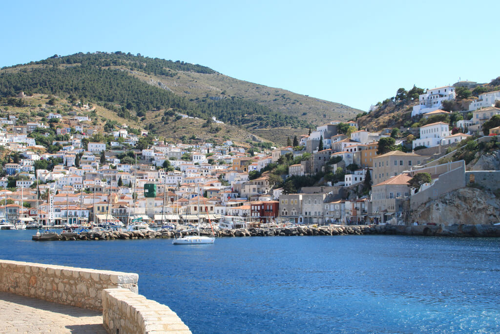Quando andare sull'isola di Hydra? Clima e Meteo. 4 mesi da evitare!